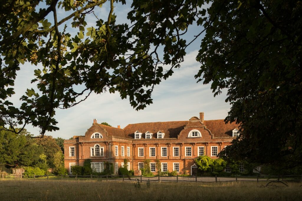 West Horsley Place - Surrey Hills National Landscape